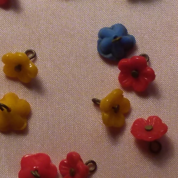 Tiny Vintage Glass Buttons - Etsy