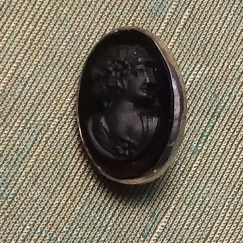 Cameo Buttons - Etsy