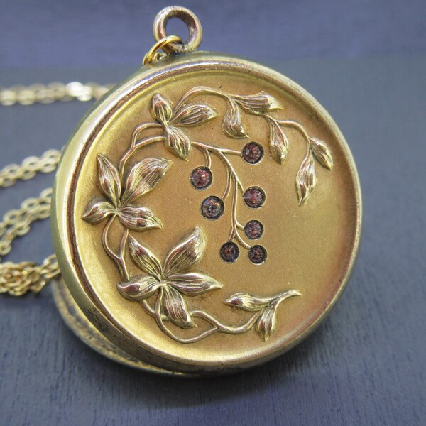 Antique Locket - Etsy