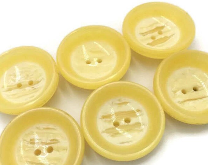 1 Vintage Button 28mm Curved Round Light Yellow White Accent Double Two ...