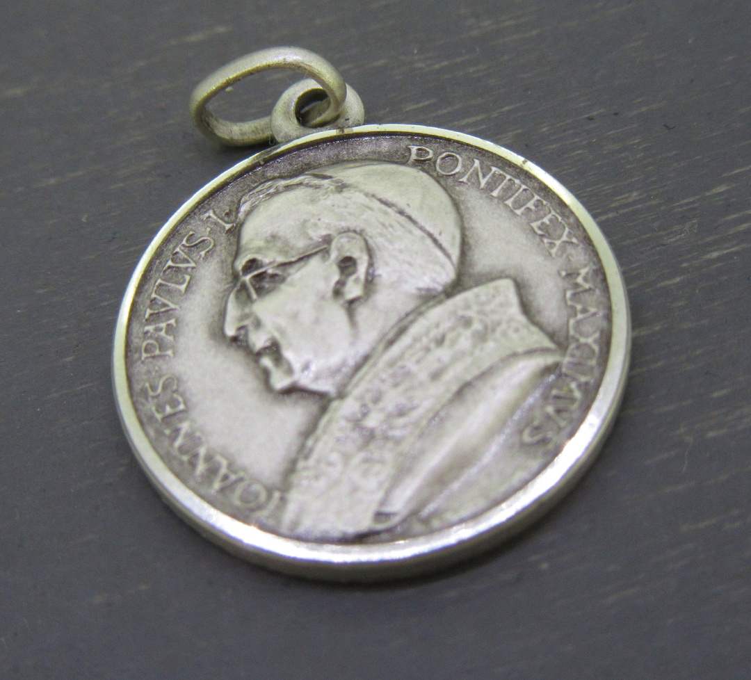 Sterling Pope & St Peters Basilica Souvenir Charm, Vatican City ...