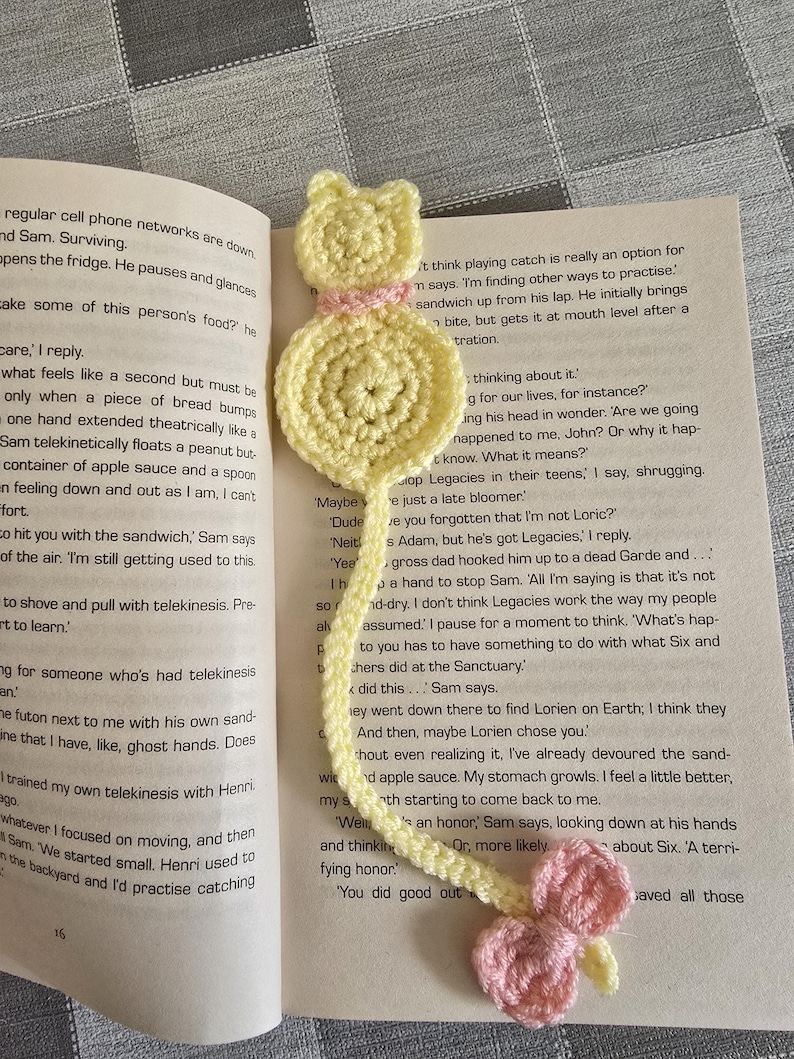 Selection of Crochet Bookmarks - Etsy