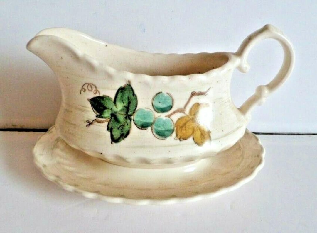Metlox Vineyard Pattern Gravy Boat - Etsy