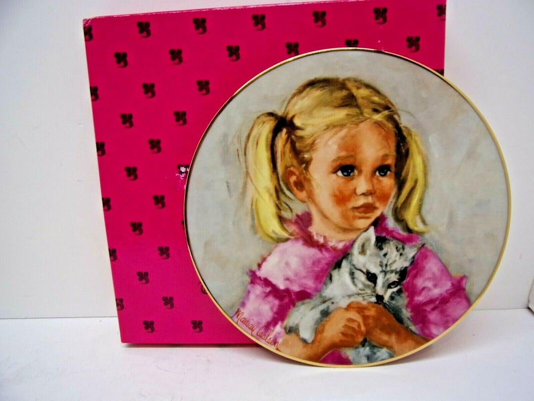 1978 Jennifer & Jenny Fur by Marian Carlsen Collector Plate Girl With ...