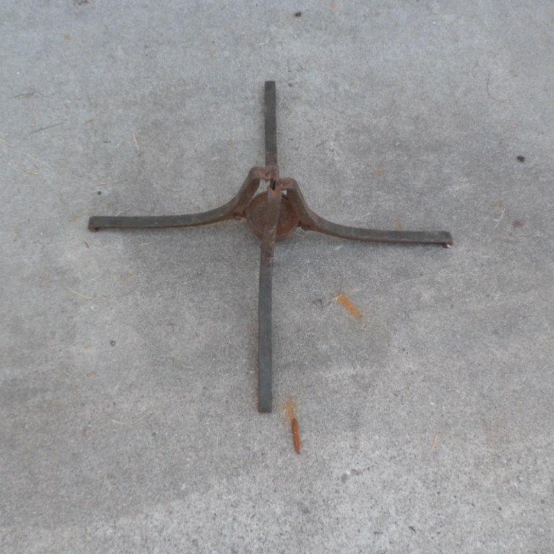 Cast Iron Tree Stand - Etsy
