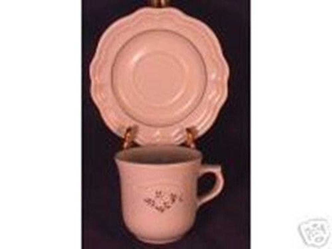 Set of Four Pfaltzgraff Heirloom Pattern Cup and Saucer Set - Etsy