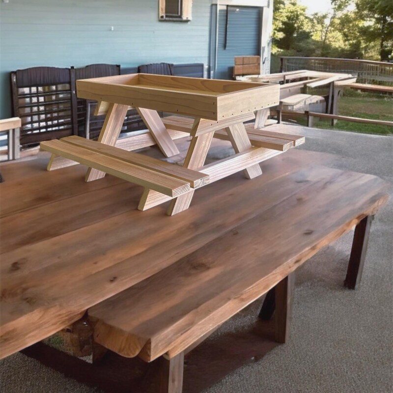 Chicknic Table - Etsy