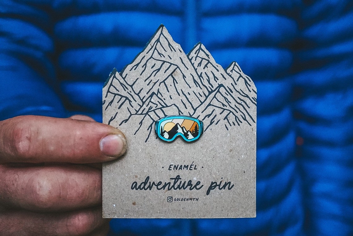 Ski Googles Enamel Pin Badge / Snowboard Pin Badge / Adventure | Etsy