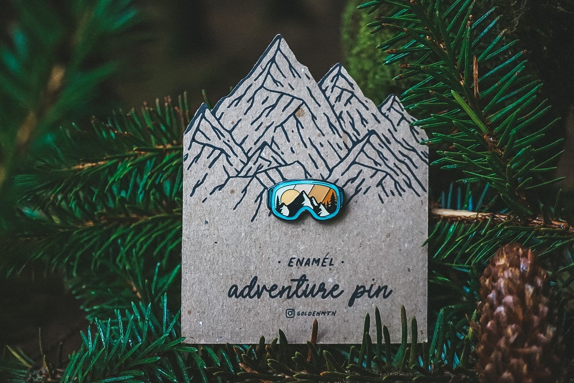 Ski Googles Enamel Pin Badge / Snowboard Pin Badge / Adventure | Etsy