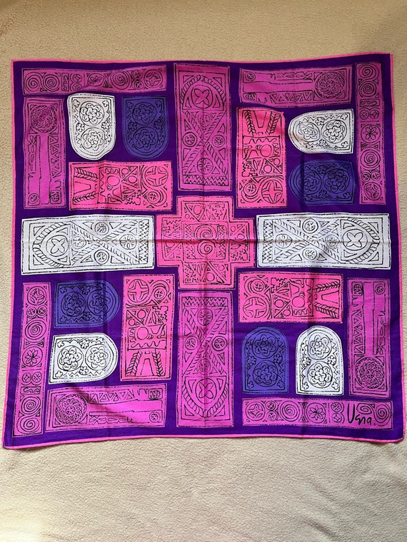 Vintage 1970s vera scarf - Gem