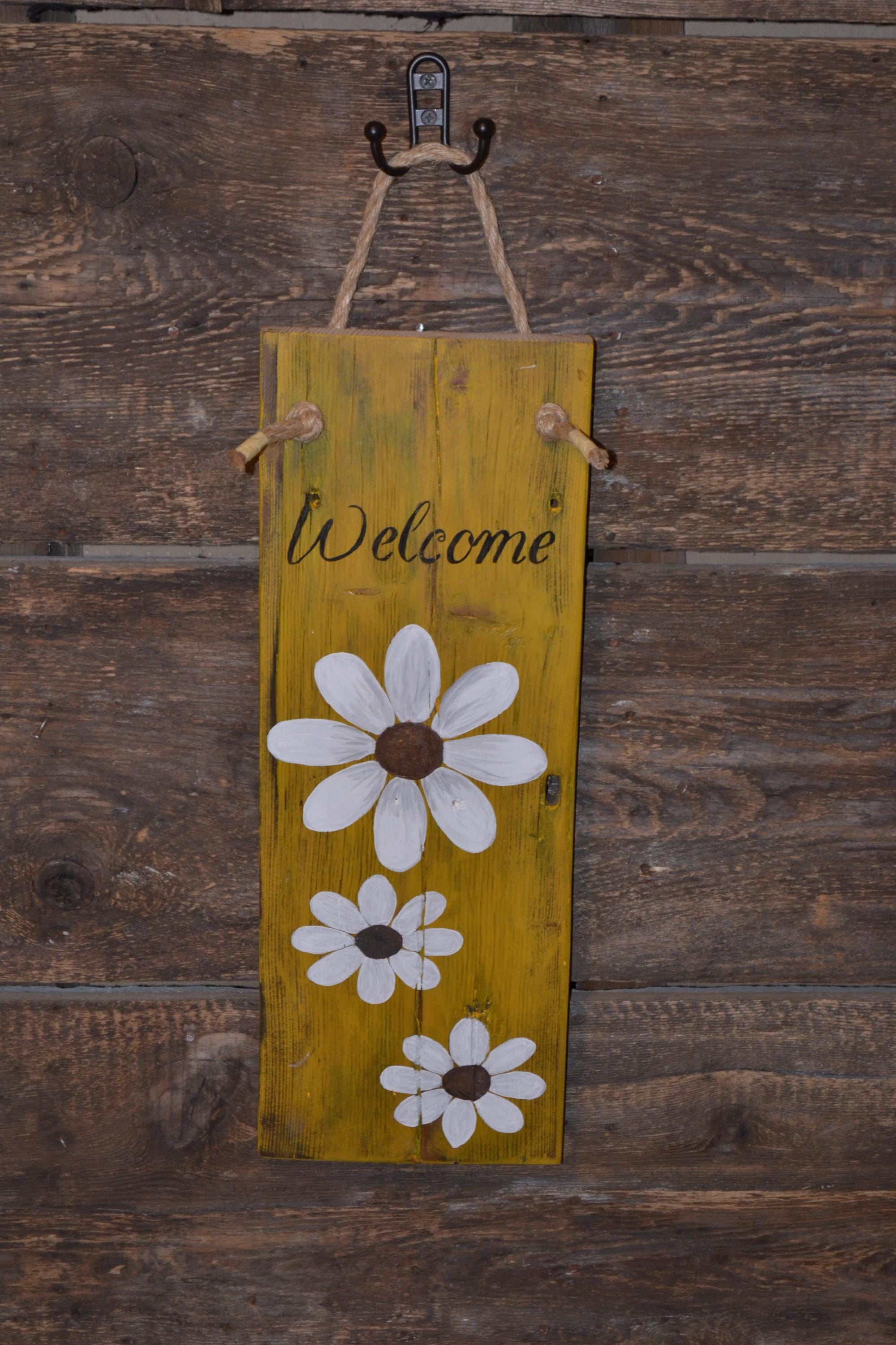 Hand-painted Daisy Welcome Sign – Rustic Reclaimed Wood Home Decor - Etsy
