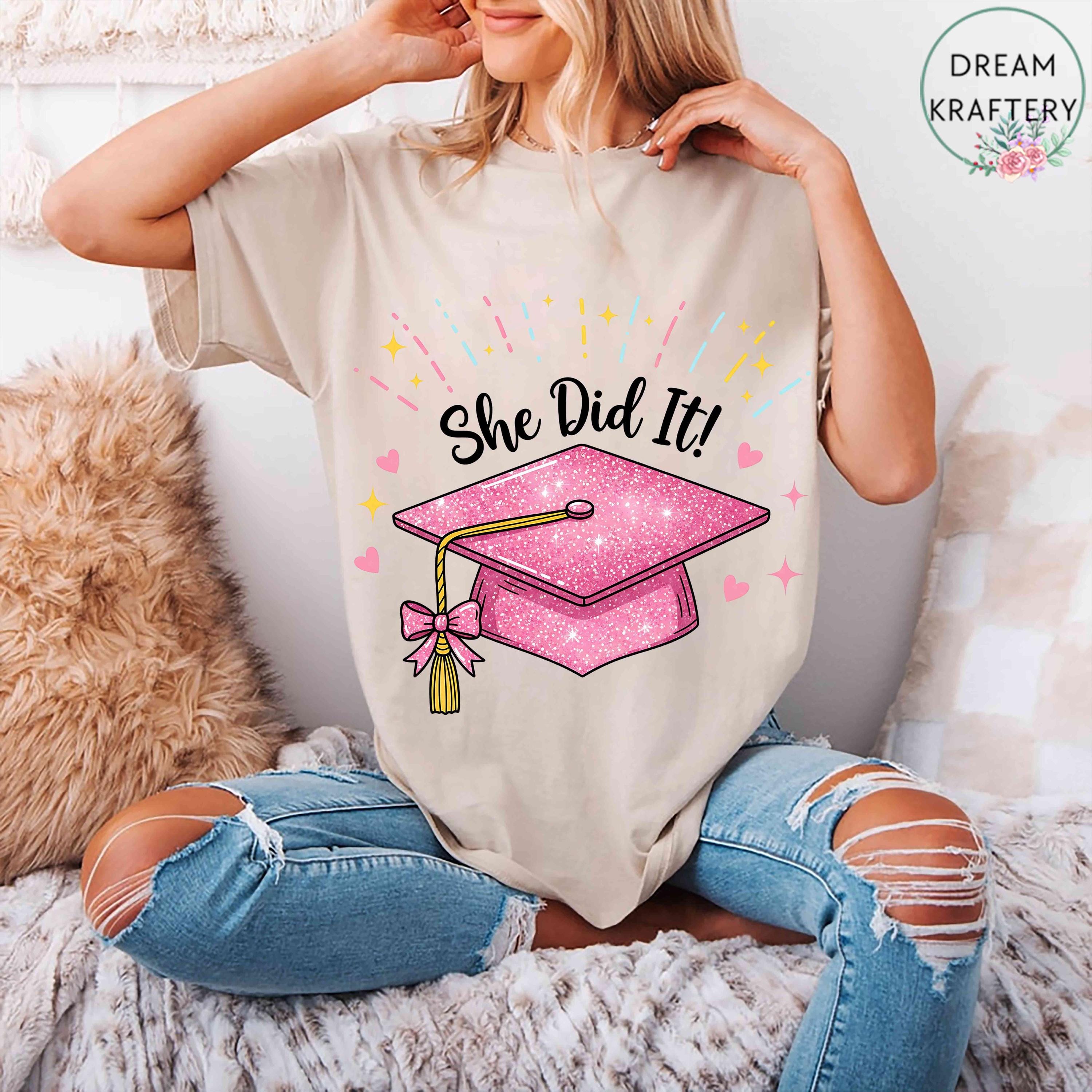 Girls Graduation Cap PNG | Cute Graduation Cap Design, Graduation Party ...