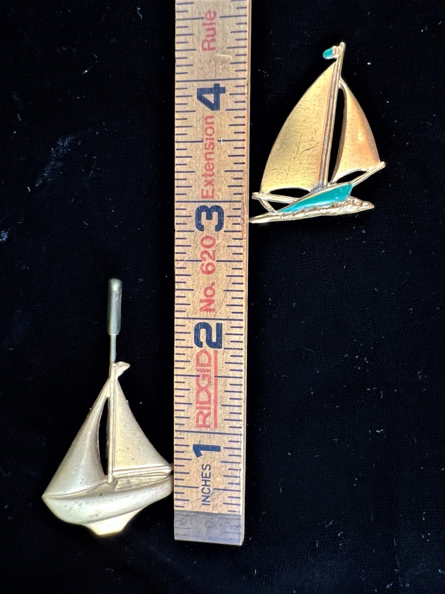 Vintage Set of Gold Tone Sailboat Pins Brooches - Etsy