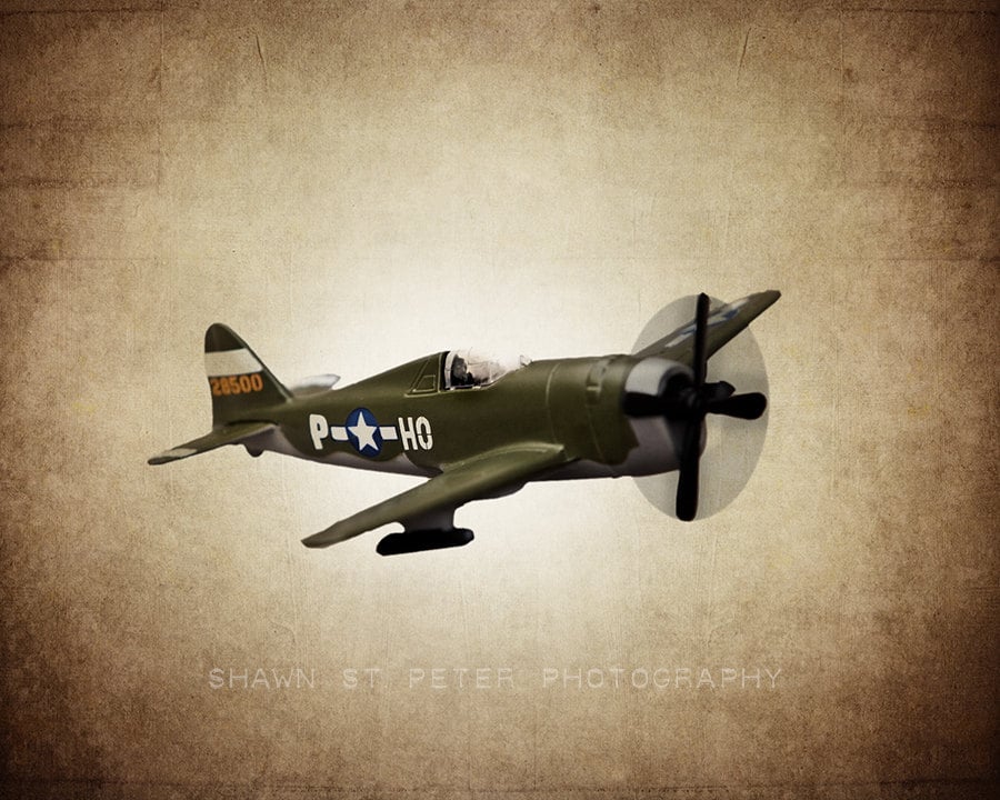 Vintage WWII Prop Plane Green Fighter on Vintage Brown - Etsy