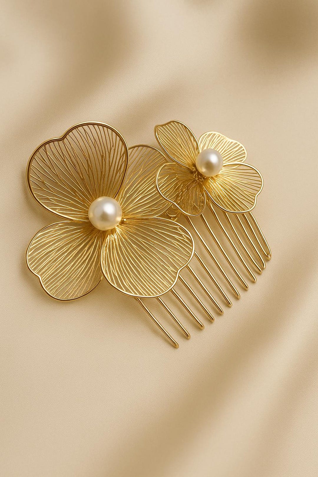 Elegant Gold Flower Pearl Hair Comb – Romantic Bridal Hair Accessory ...