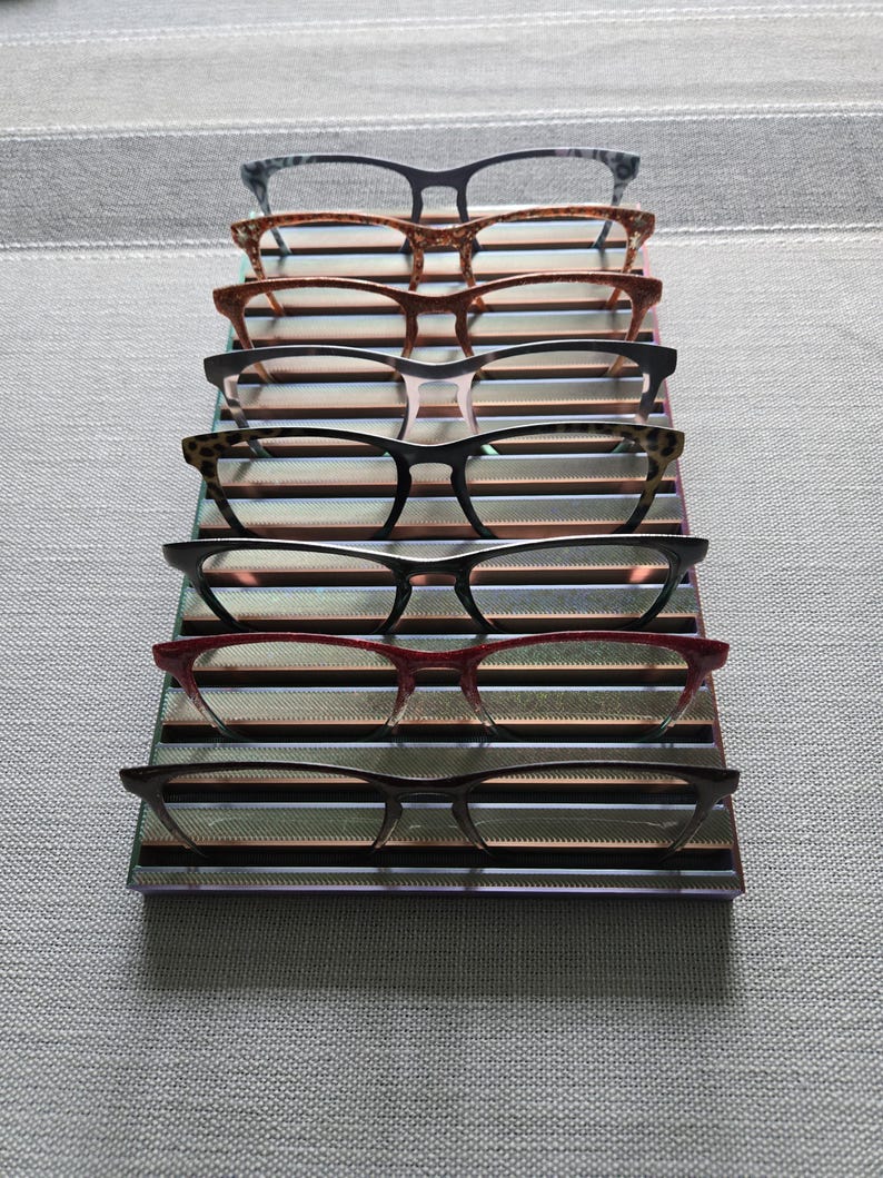 Magnetic Glasses Topper Holder With Holographic Design on Top. - Etsy