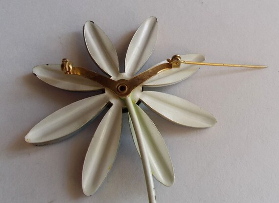 Vintage 1960s or 1970s Metal Flower Power Pin-Blue an… - Gem