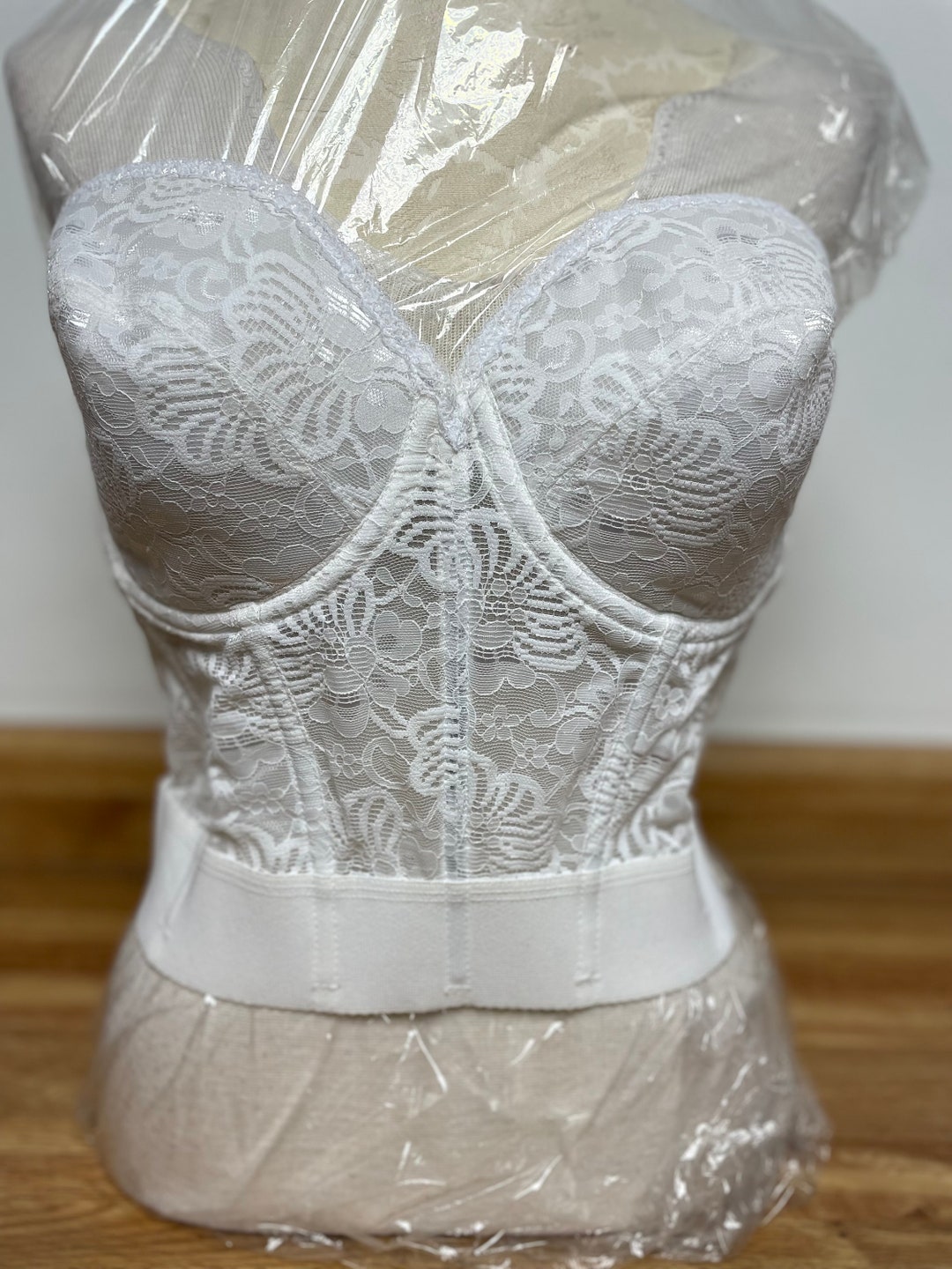 Vintage Low Plunge Longline White Lace Size 40 D Next Day Shipping From ...