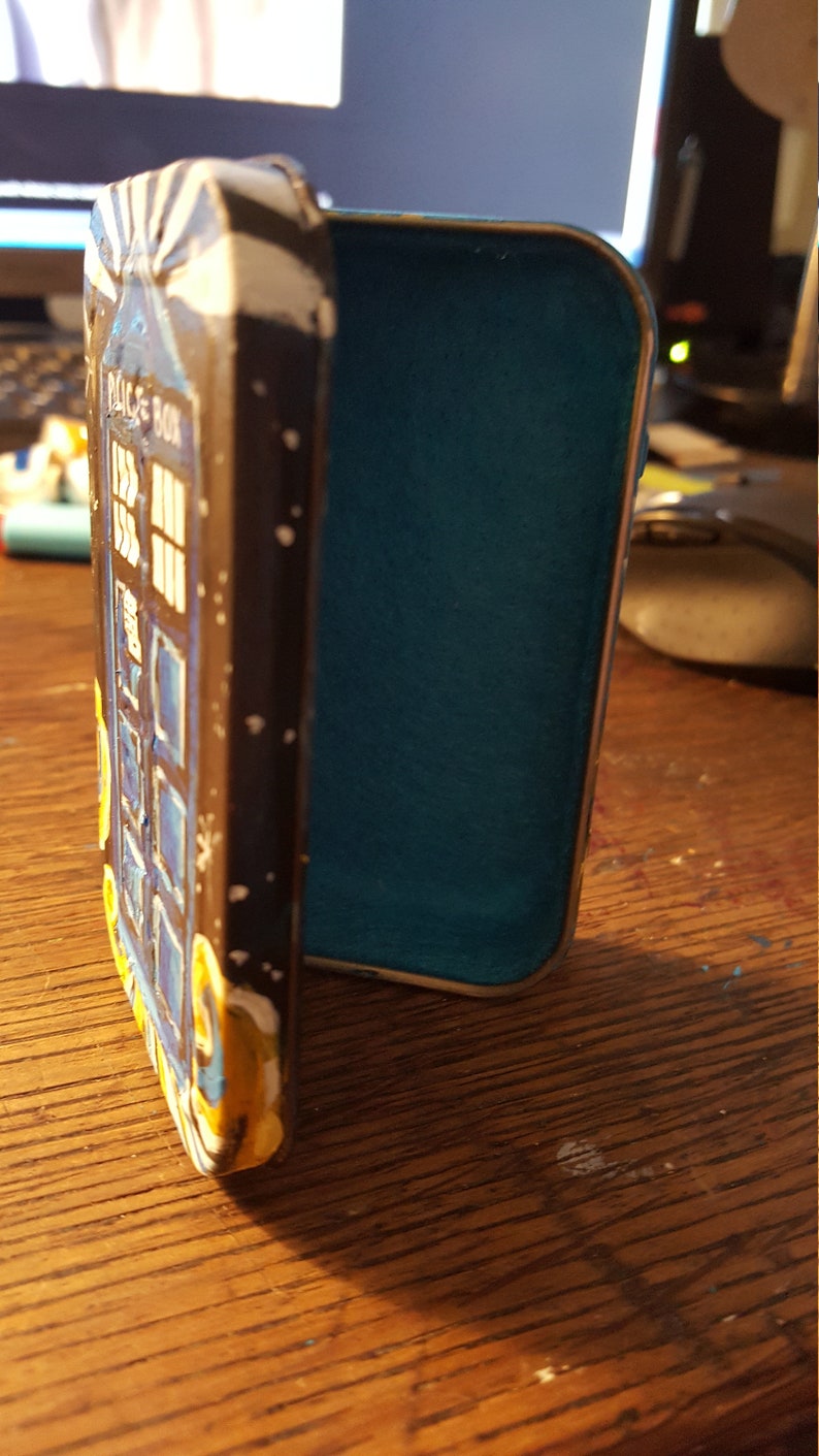 Doctor Who Handpainted ALTOIDS Tin Tardis With Swirls Dr. Who Survival ...