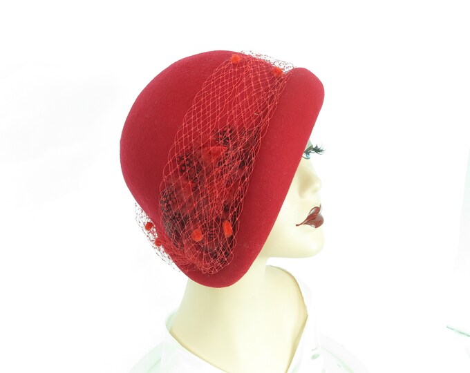 Red Cloche Hat Woman's Tilt Vintage 1960s Redo of 1920s - Etsy