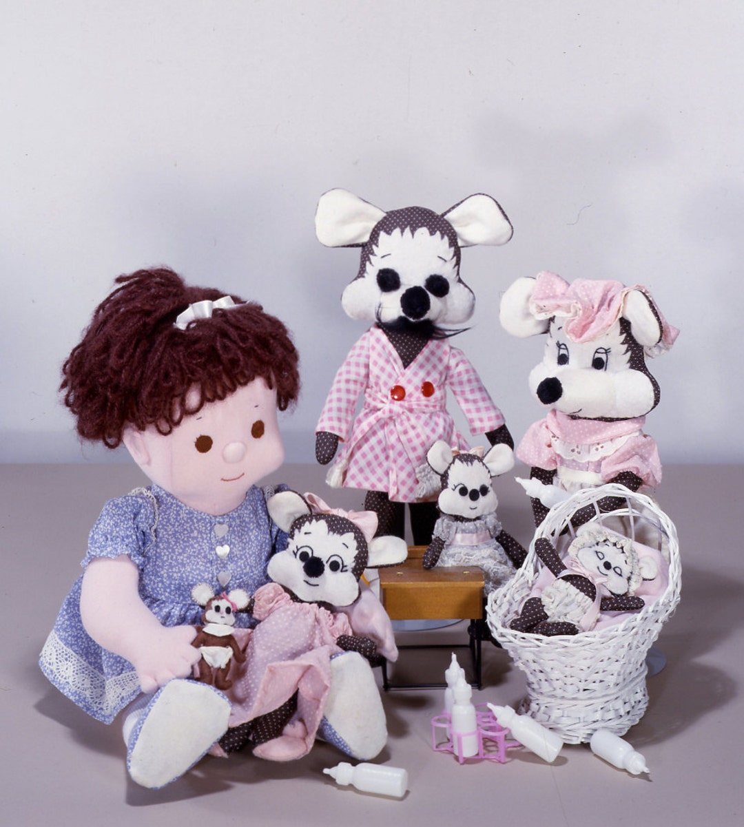 Dolly Mouse 2" Easy to Sew Doll Pattern From Carolee Creations Sewsweet ...