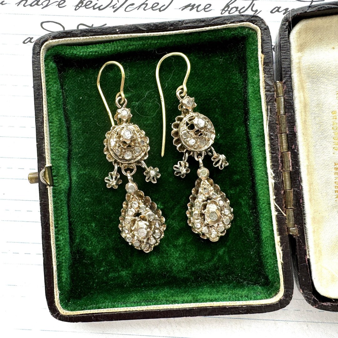Antique Georgian Gold & Mine Cut Rough Diamond Mughal Earrings. Long ...