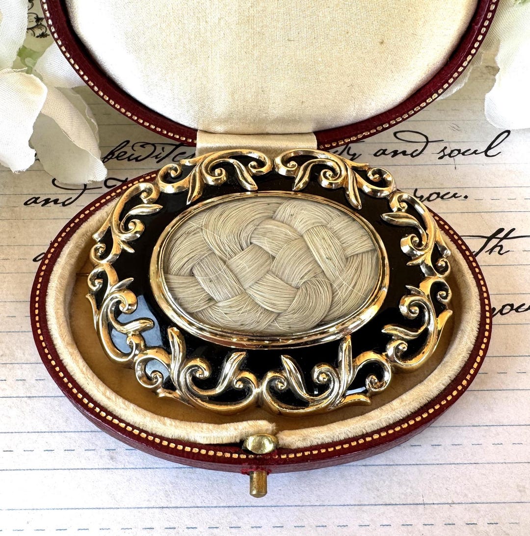 Huge Victorian 9ct Gold & Black Enamel Mourning Locket Brooch With Hair ...