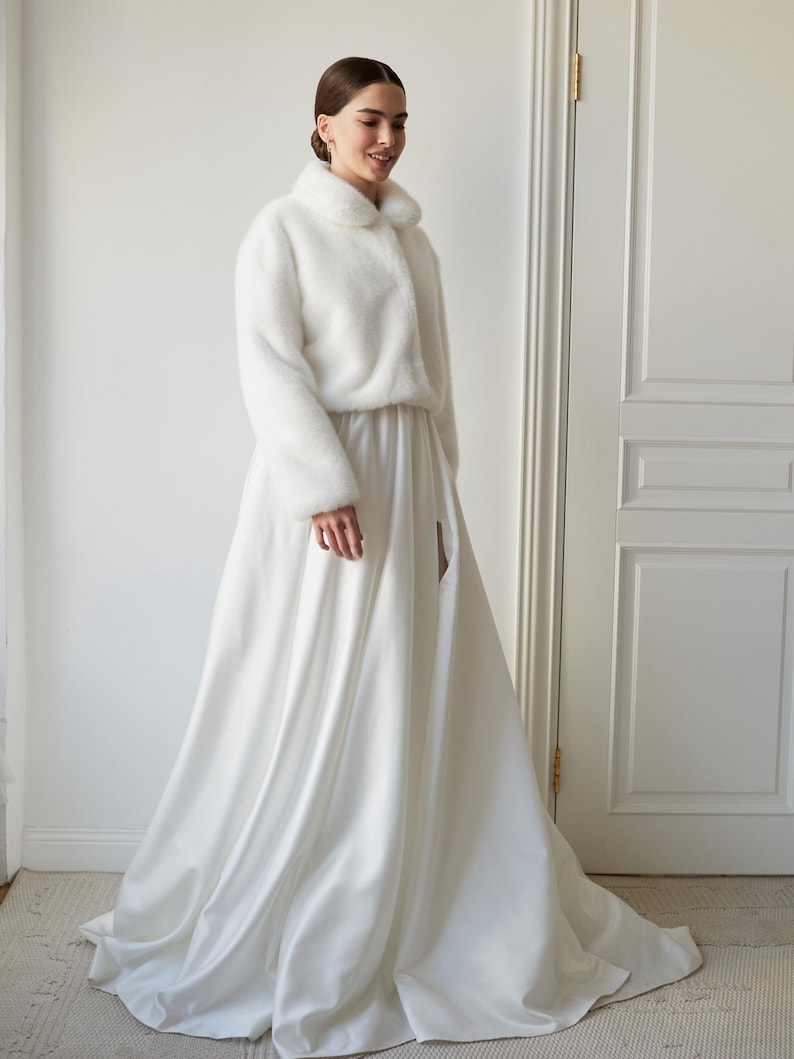Ivory Faux Fur Bridal Wrap Coat Wedding Stole Shrug Bride Cover up in ...