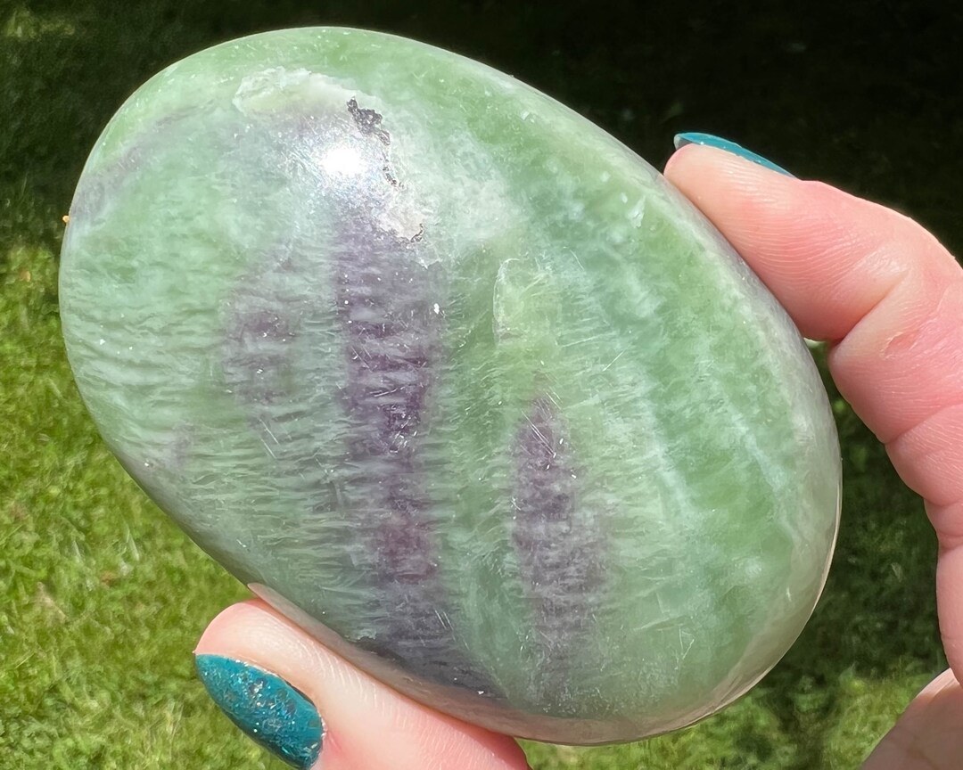 3.1" Kammererite Palm Stone, Kammerite Palm Stone, Rare Crystal ...