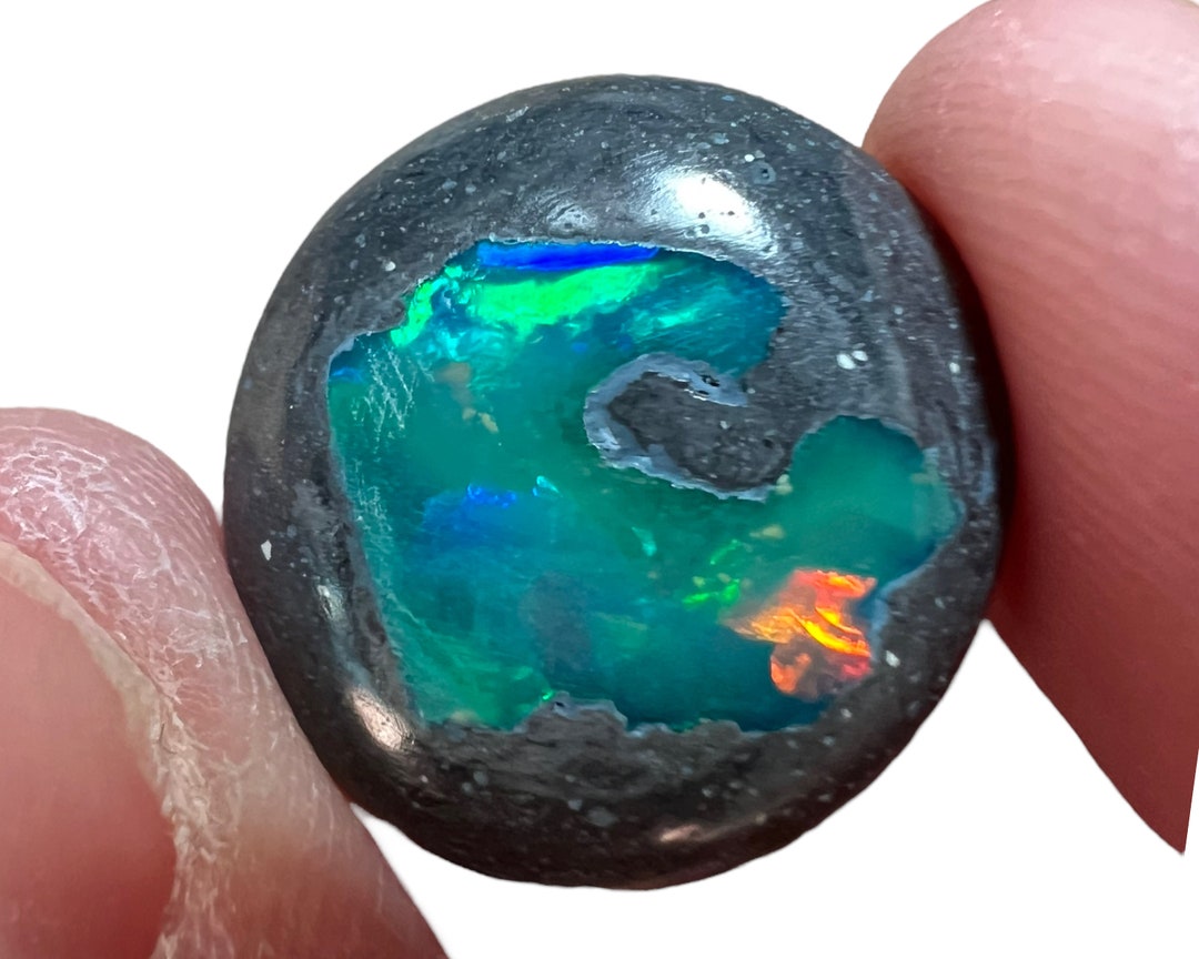 Mexican Opal in Faux Black Matrix Cabochon, Round Opal Cab, Blue Opal ...