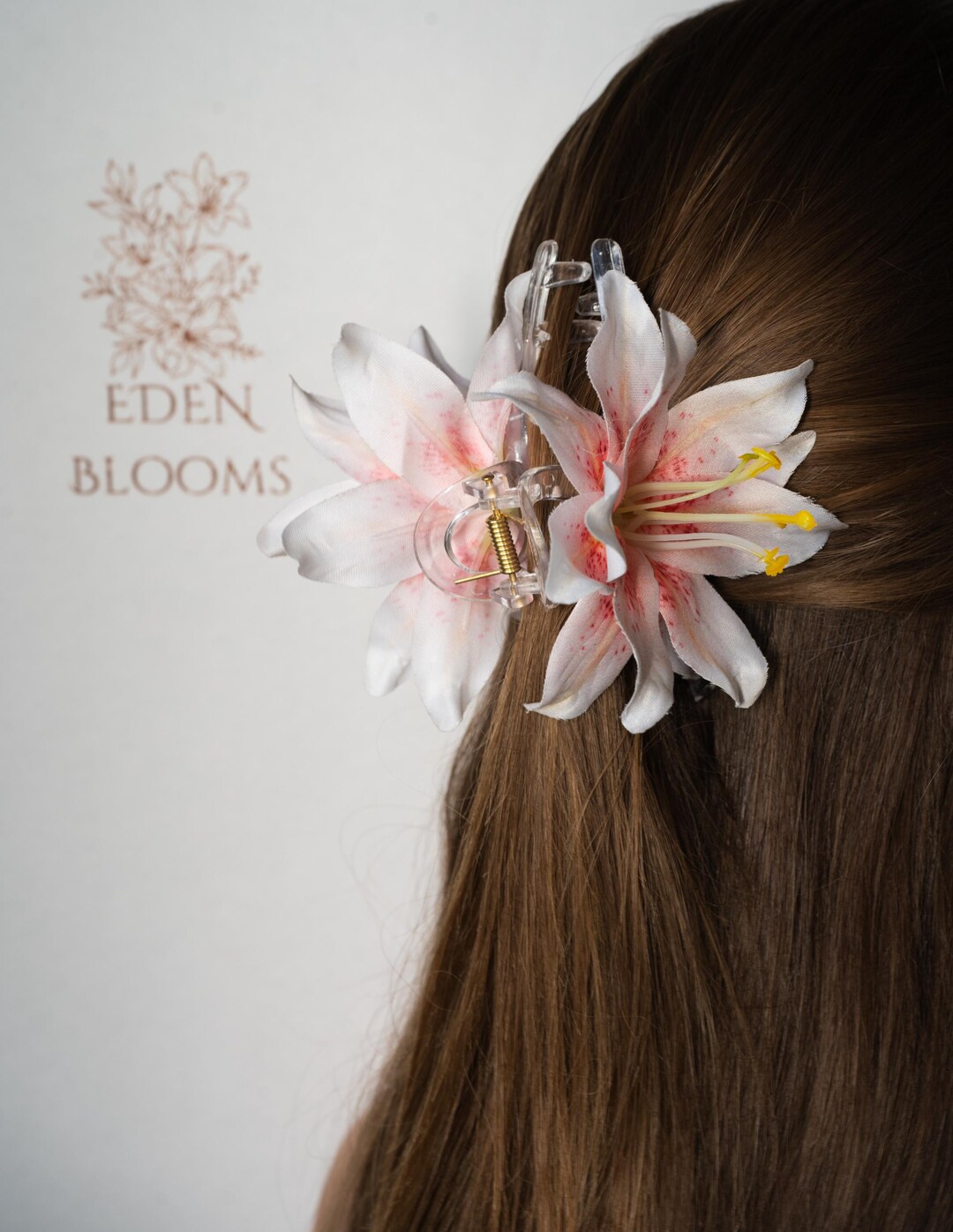 White Lily Flower Hair Clip - Etsy