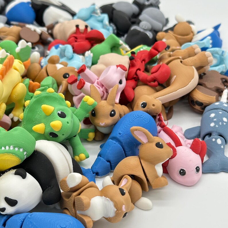 3D Printed Articulated Axolotl Toy: Aquatic Fidget, Educational STEM - Etsy