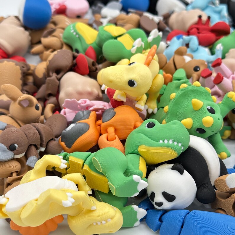 3D Printed Articulated Axolotl Toy: Aquatic Fidget, Educational STEM - Etsy