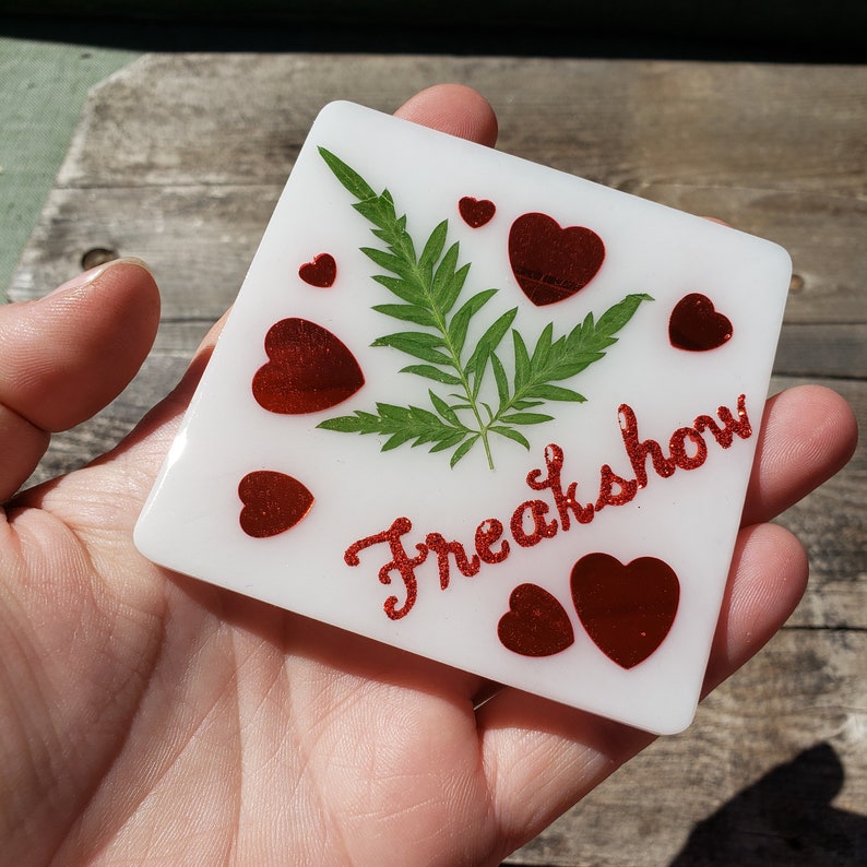 Weed Leaf Coaster: Freakshow Weed Plant Leaf Drink Coaster - Etsy