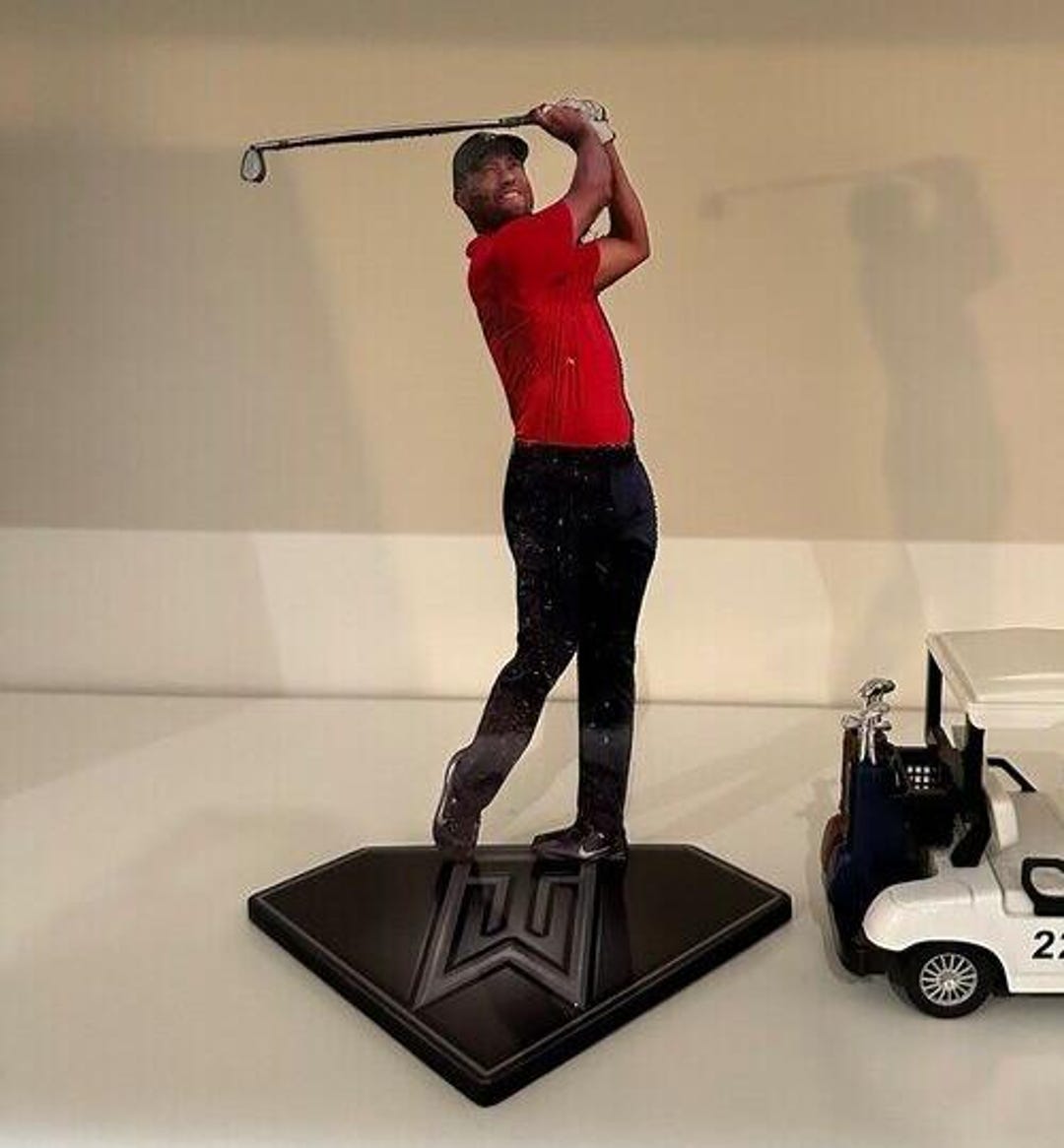 TIGER WOODS 8" DISPLAY Standee Figure Cutout Statue Standup Decor Golf ...