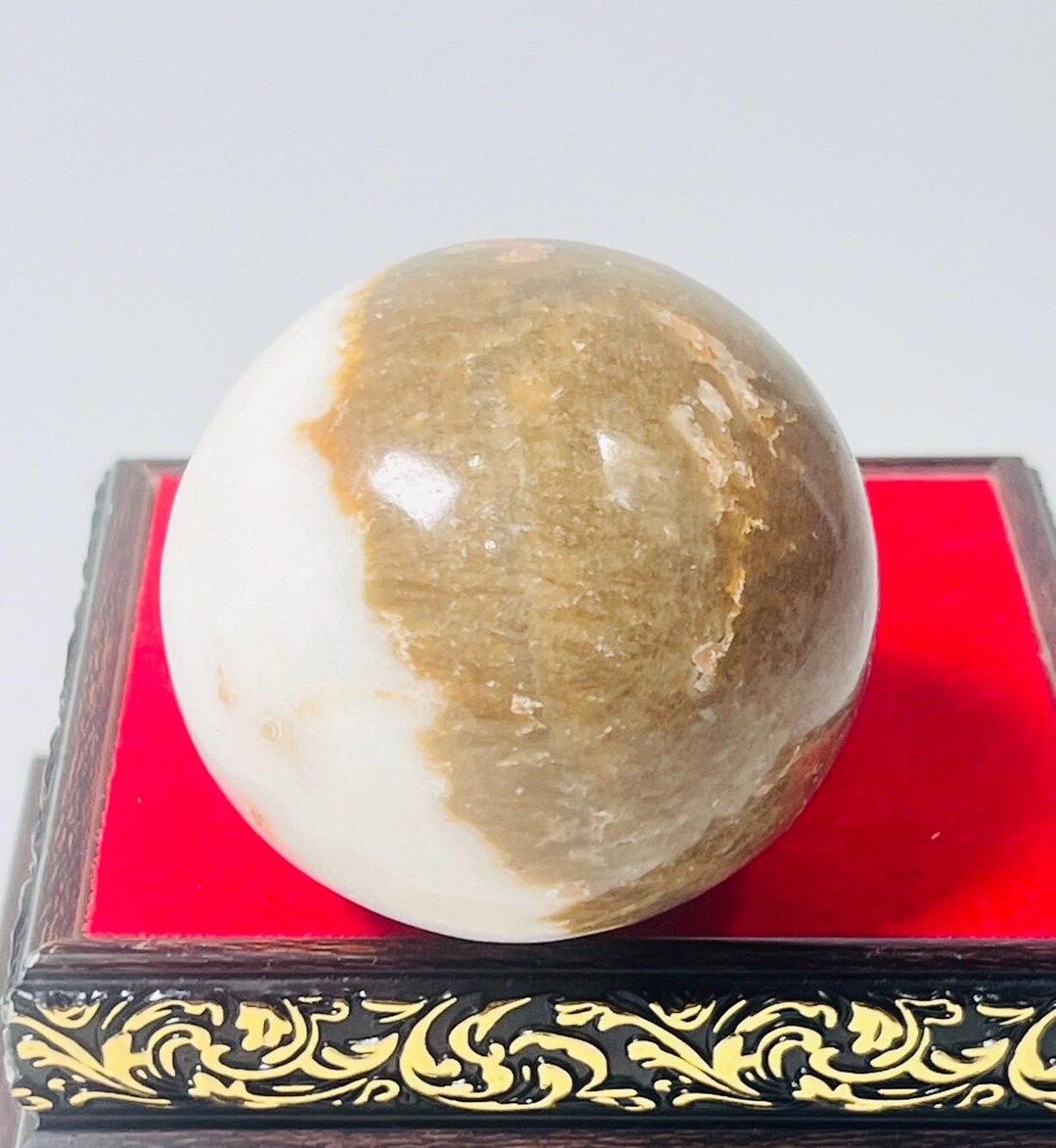 Natural Relic Stone of Pacceka Buddha From Sam Roi Yot Mountain ...