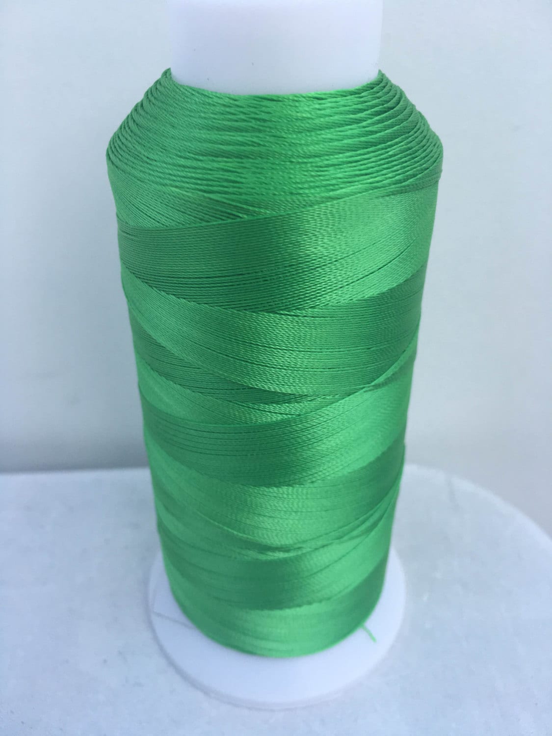 Light Weight Polyester Thread T70 210D/3 Upholstery Indoor Beading ...