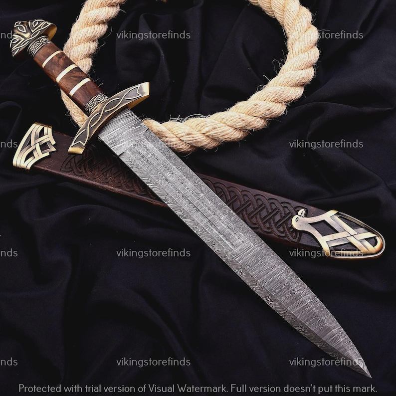 Handmade Damascus Steel Short Sword: Viking Medieval Full Tang With ...