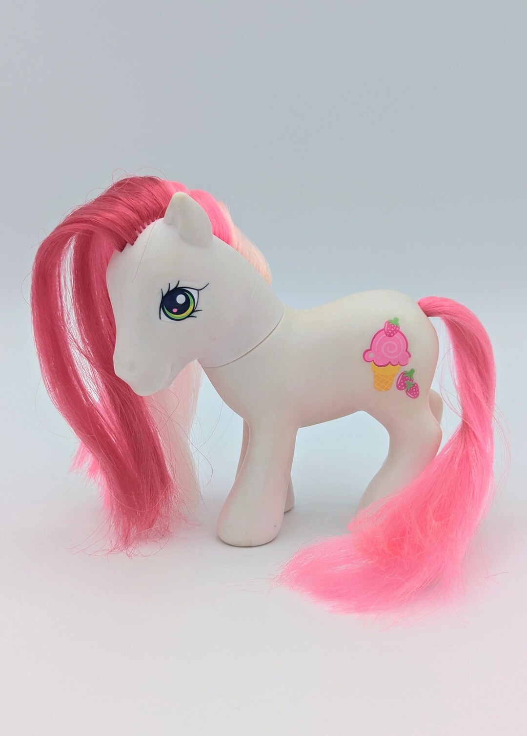 My Little Pony Strawberry Surprise G3 Hasbro - Etsy