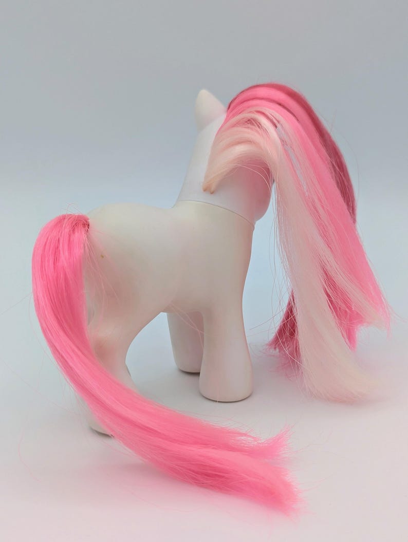 My Little Pony Strawberry Surprise G3 Hasbro - Etsy