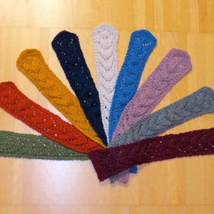 Hand Knit Lace Bookmark- Antique White, or Cornflower Blue - Etsy