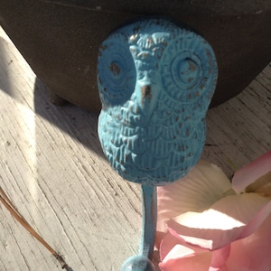 Owl Hook / Shabby Chic Owl Hook / Cast Iron Hook / Owl Decor - Etsy
