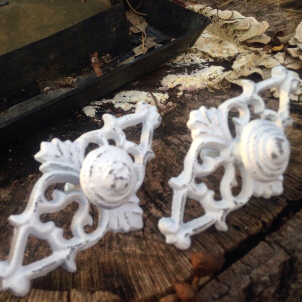 Shabby Chic Pull - Etsy