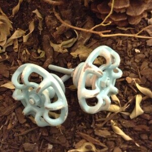Knobs, Shabby Chic Knobs, Water Spicket Style Knobs - Etsy