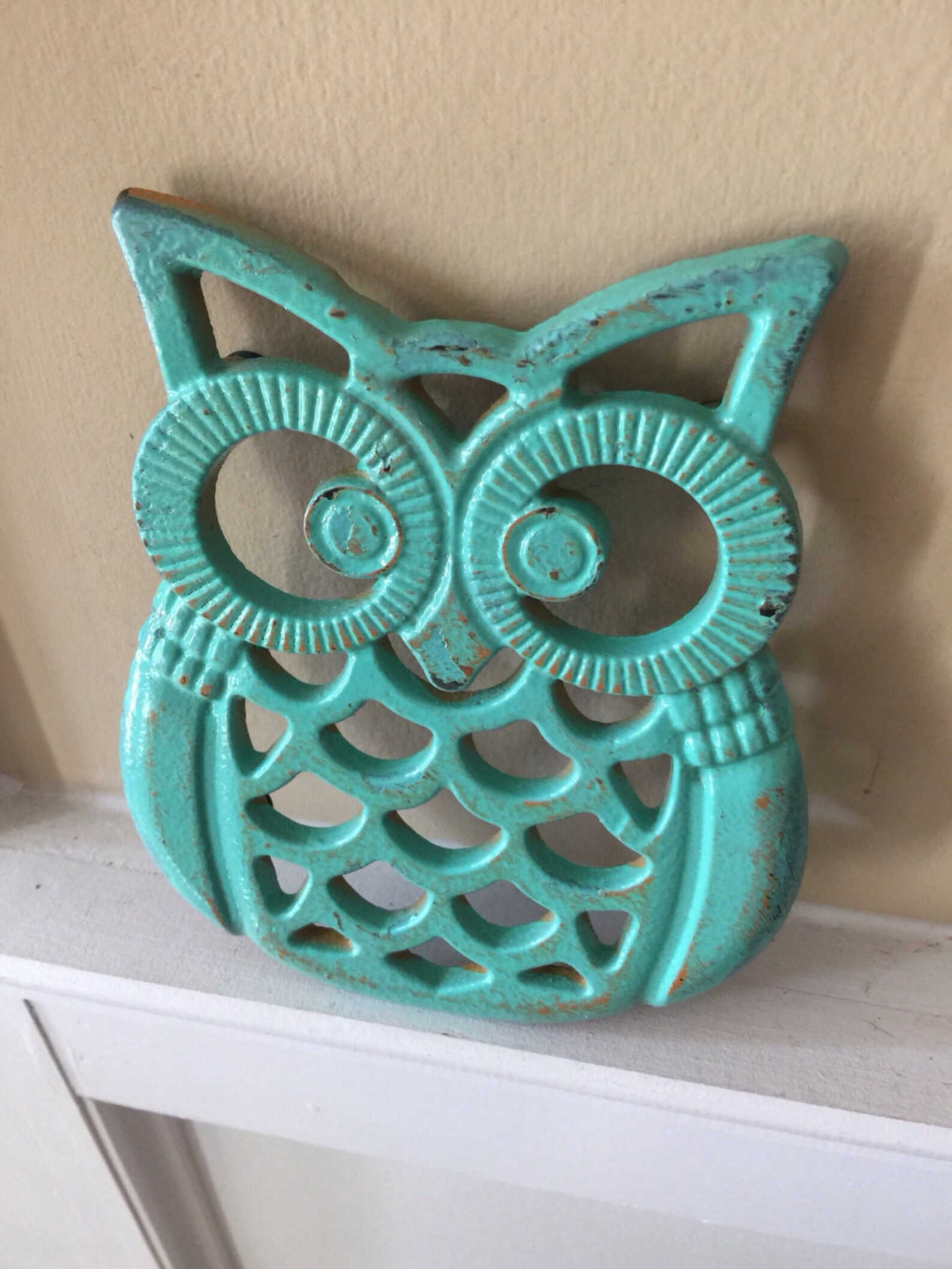Owl Trivet/ Cast Iron Owl Trivet/ Distressed Trivet/ Shabby - Etsy