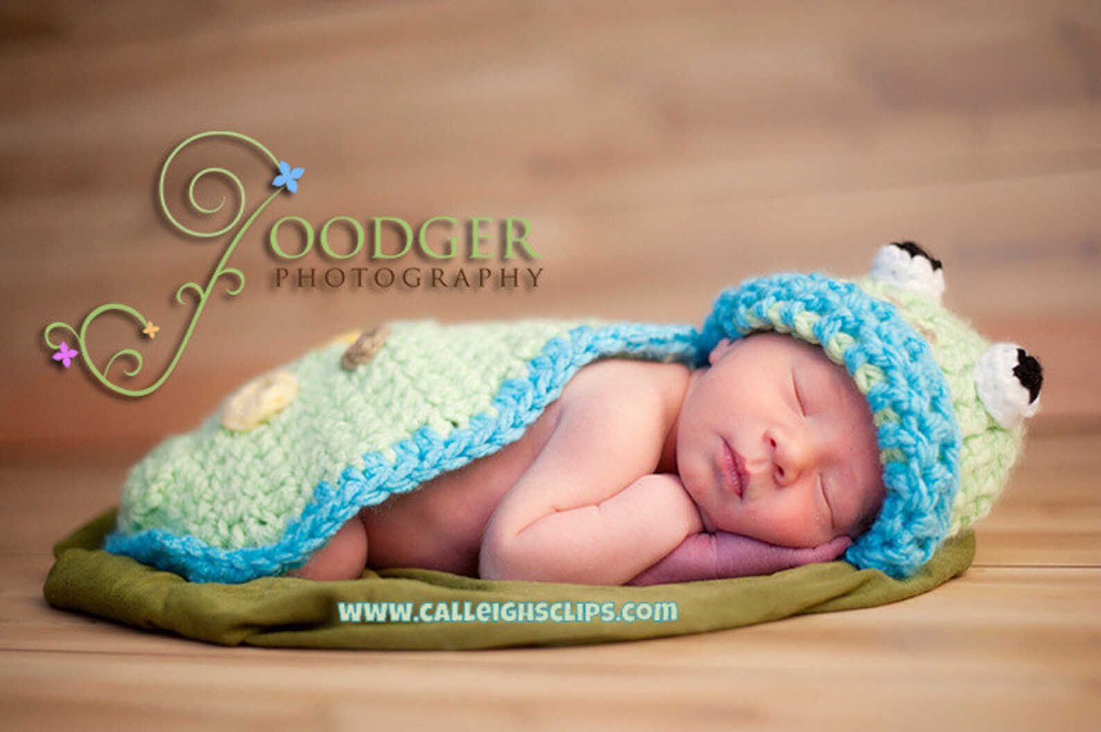 Froggy Cuddle Critter Cape Set Newborn Photography Prop - Etsy