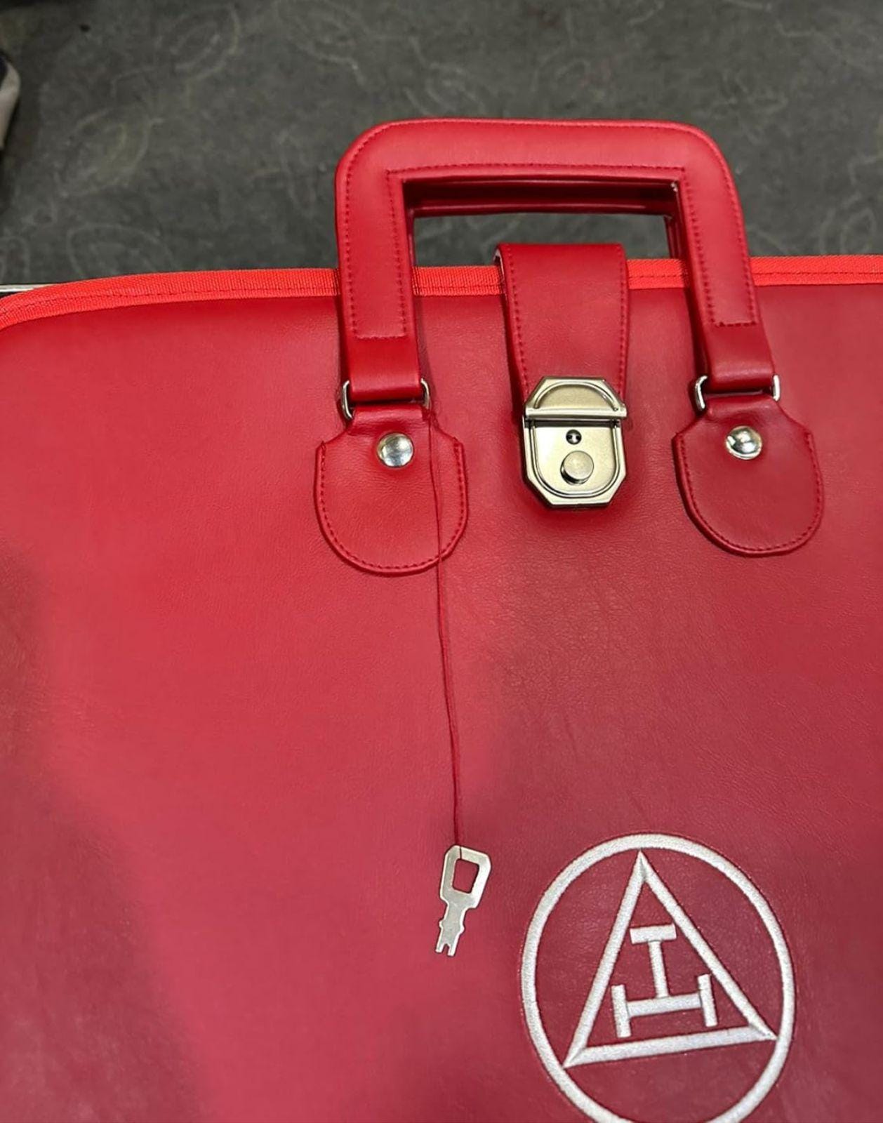 Masonic Regalia Royal Arch Apron Red Soft Case - MM/WM Size 16"x18" for ...