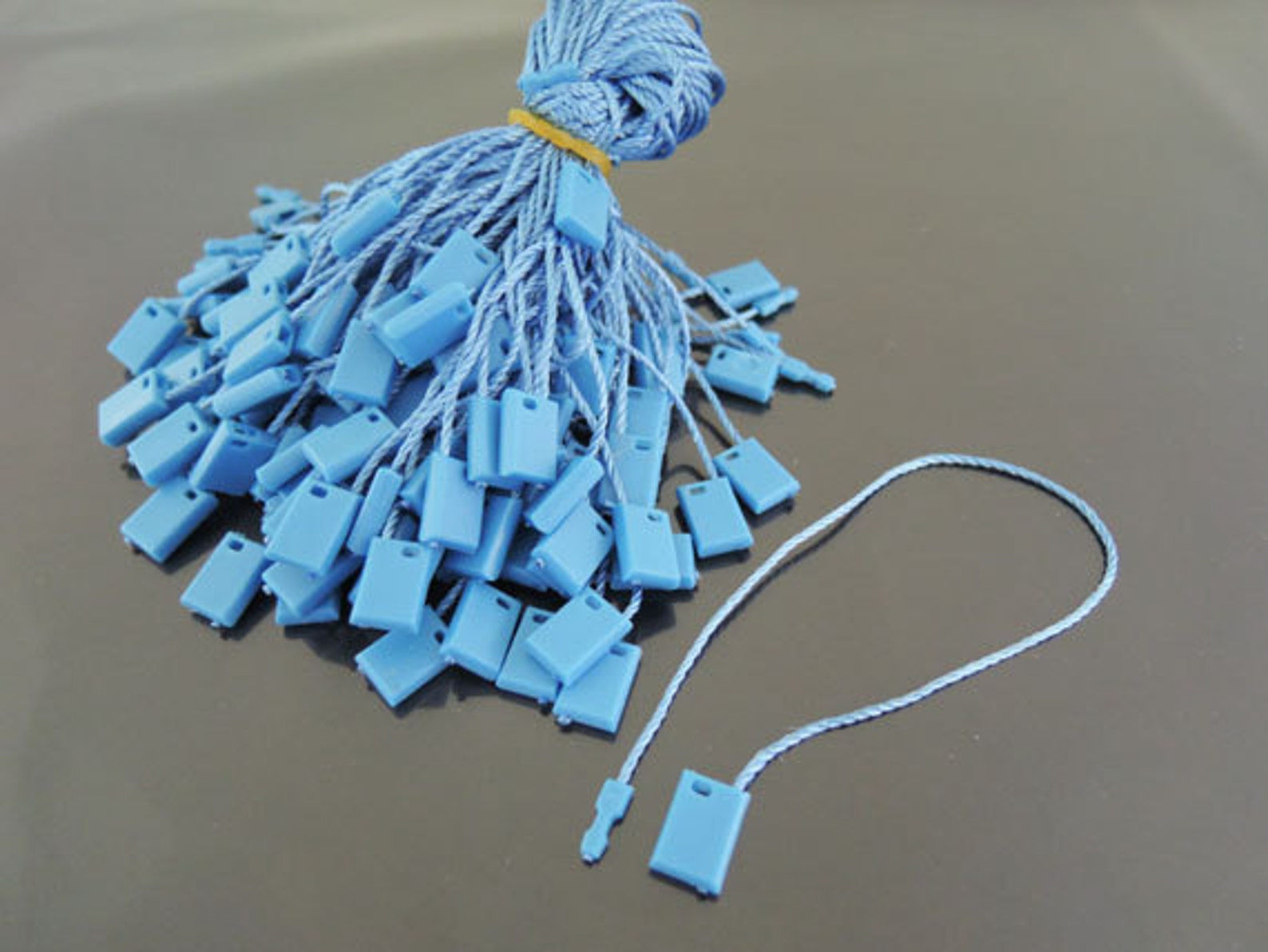Hang Tag String 100pcs Blue Hang Tag String with Plastic | Etsy