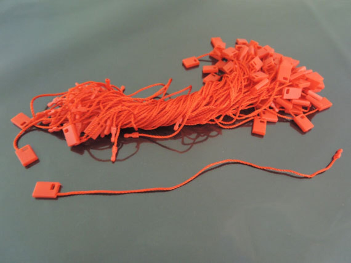 Hang Tag String 100pcs Red Hang Tag String With Plastic - Etsy