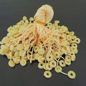 Hang Tag String - 100pcs Yellow Hang Tag String With Round Plastic ...